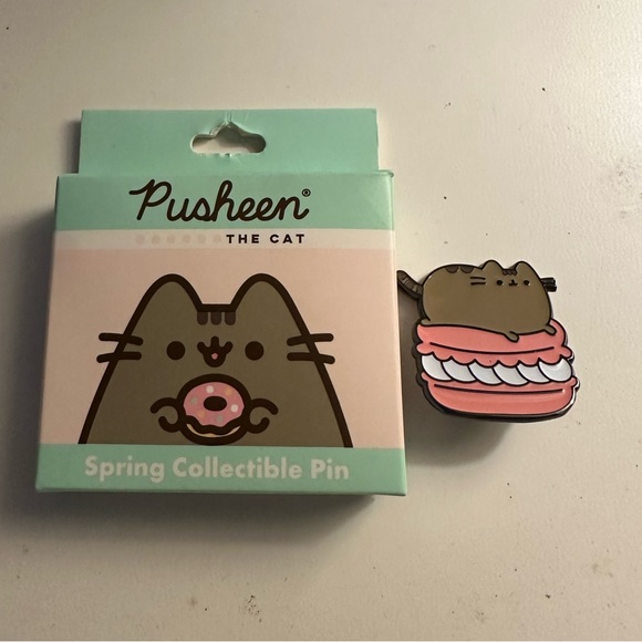 Pusheen | Accessories | Culturefly Pusheen Spring Sweets Mystery Pin ...